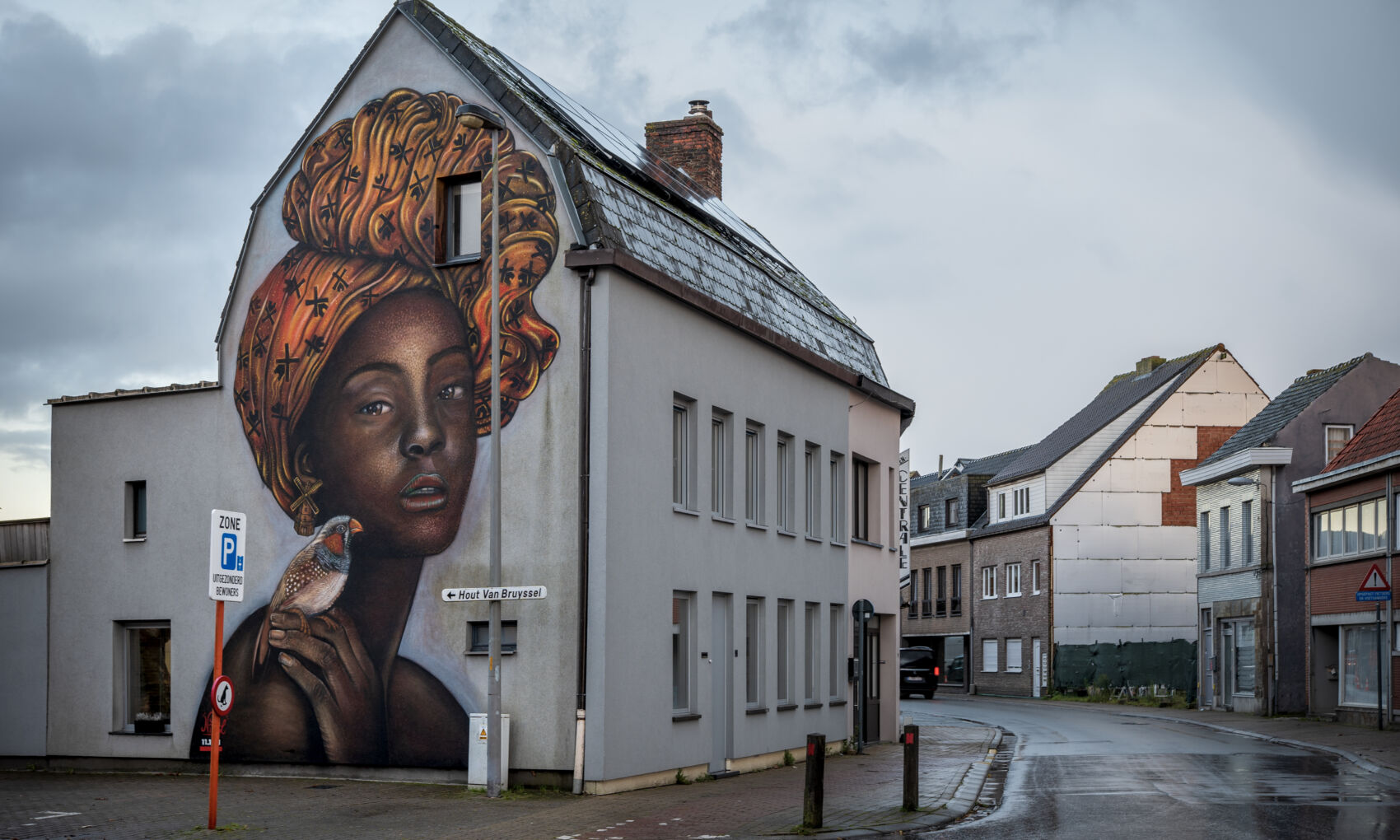 Wallin' | We revitalize your walls with art